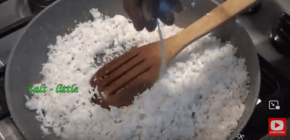 Chemmeen Theeyal Traditional Style With Muringakka - Video Recipe ...