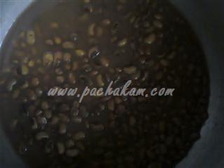 Mambayar (Van Payar-Red Cow Peas) Upperi Recipe - pachakam.com
