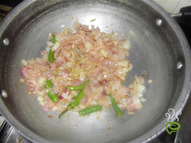 Traditional Chembu Theeyal Recipe - pachakam.com