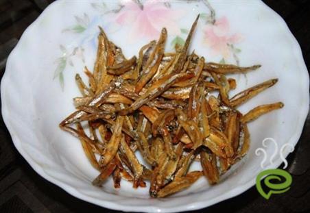 Halmasso Thel Dala : Unakka Meen Recipe - pachakam.com