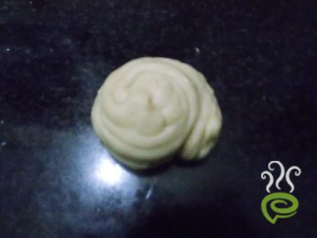 Veechu Parotta Recipe - pachakam.com