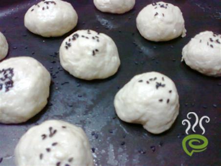 Plain White Bun Recipe - pachakam.com
