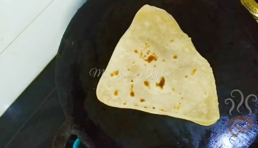 Chapati | Soft Chapati With Video - pachakam.com