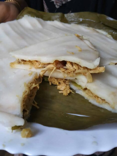 Steamed Chicken Pathiri | Kozhi Pathiri Recipe - pachakam.com