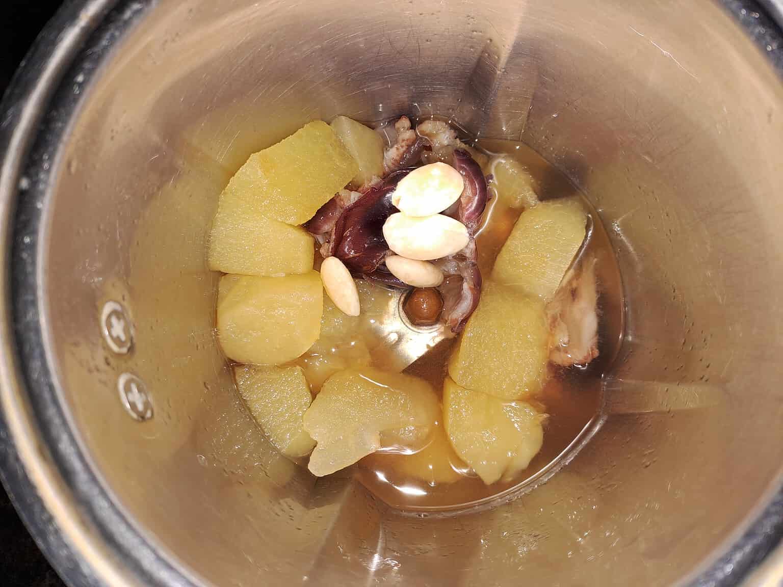 Nadan Koonthal Roast | Squid Roast