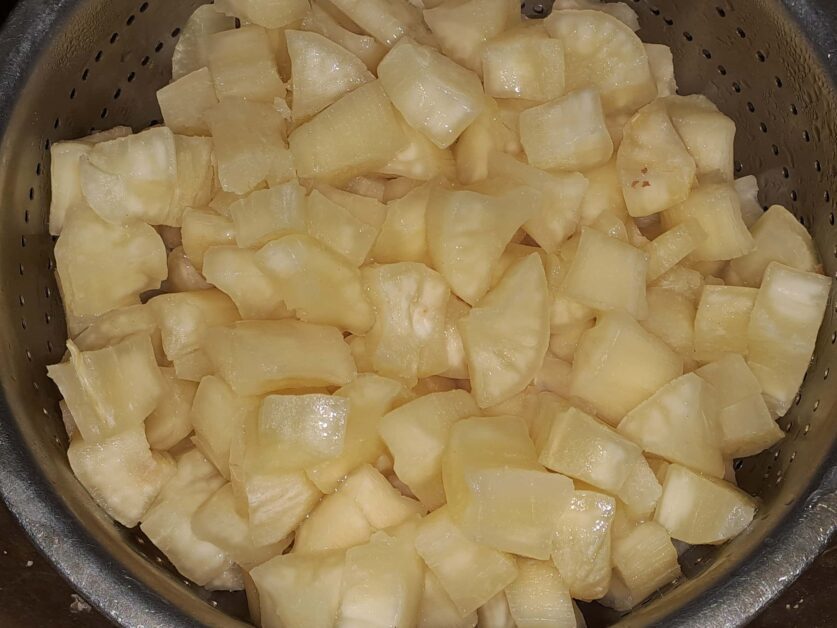 Creamy Paal Kappa | Tapioca Cooked In Coconut Milk Recipe - pachakam.com