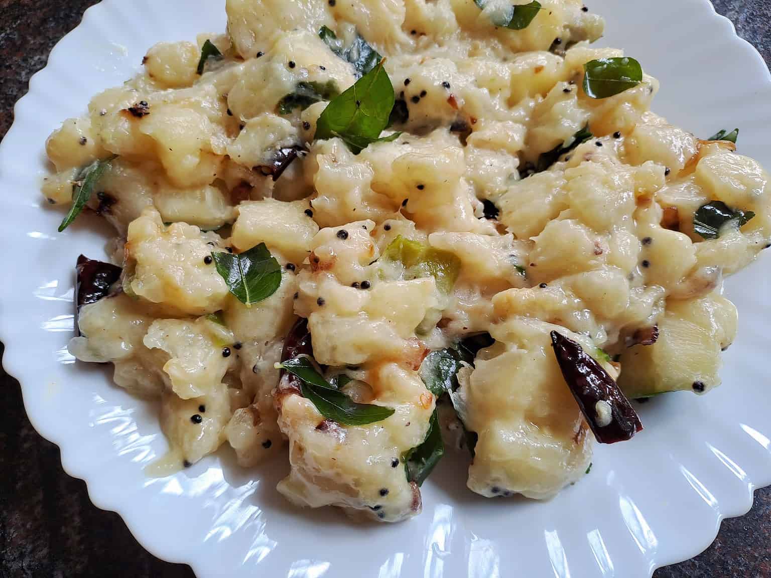 Creamy Paal Kappa | Tapioca Cooked In Coconut Milk Recipe - pachakam.com