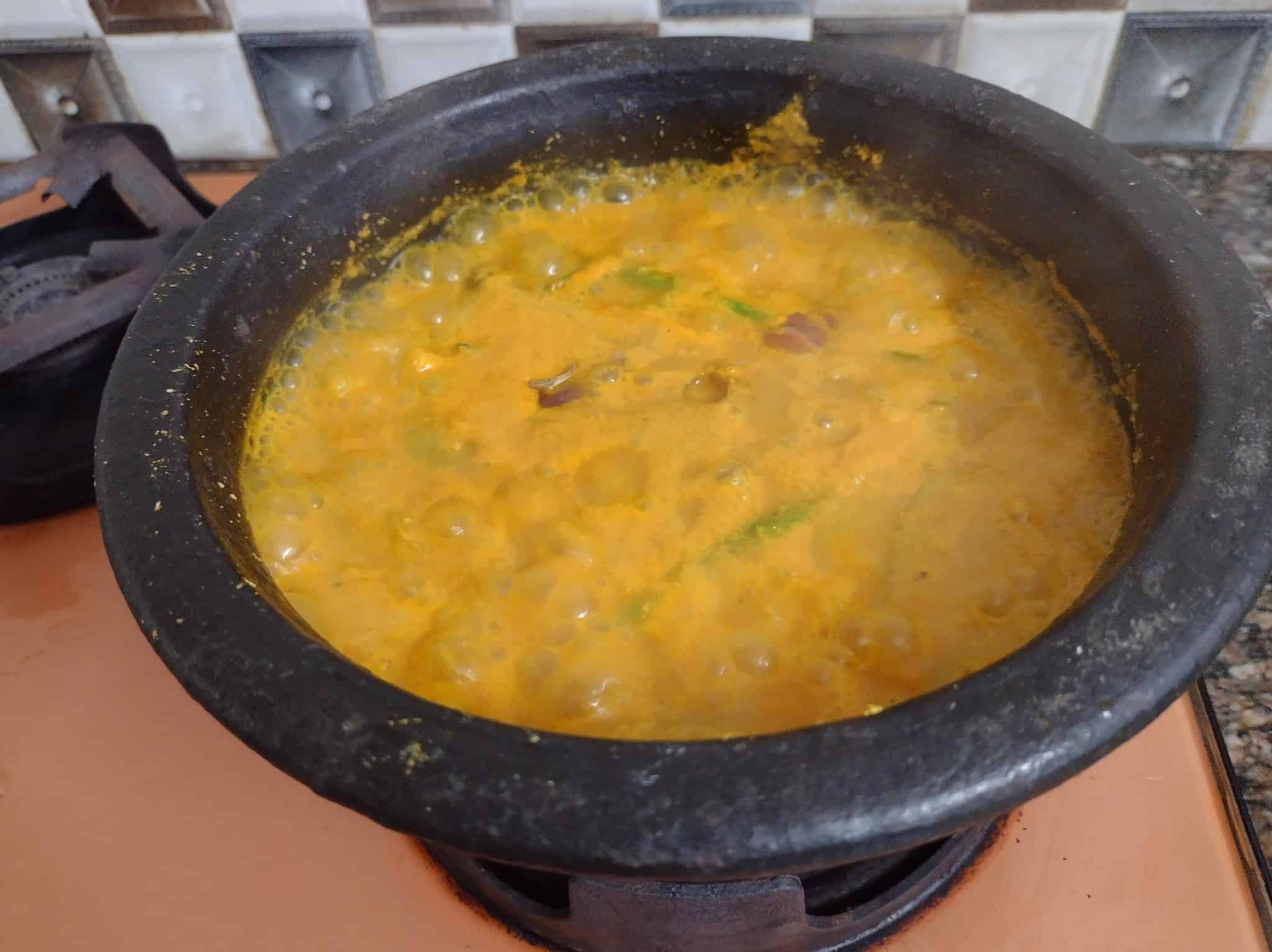 Irumban Puli Curry | Kerala Style Bilimbi Curry Recipe - pachakam.com