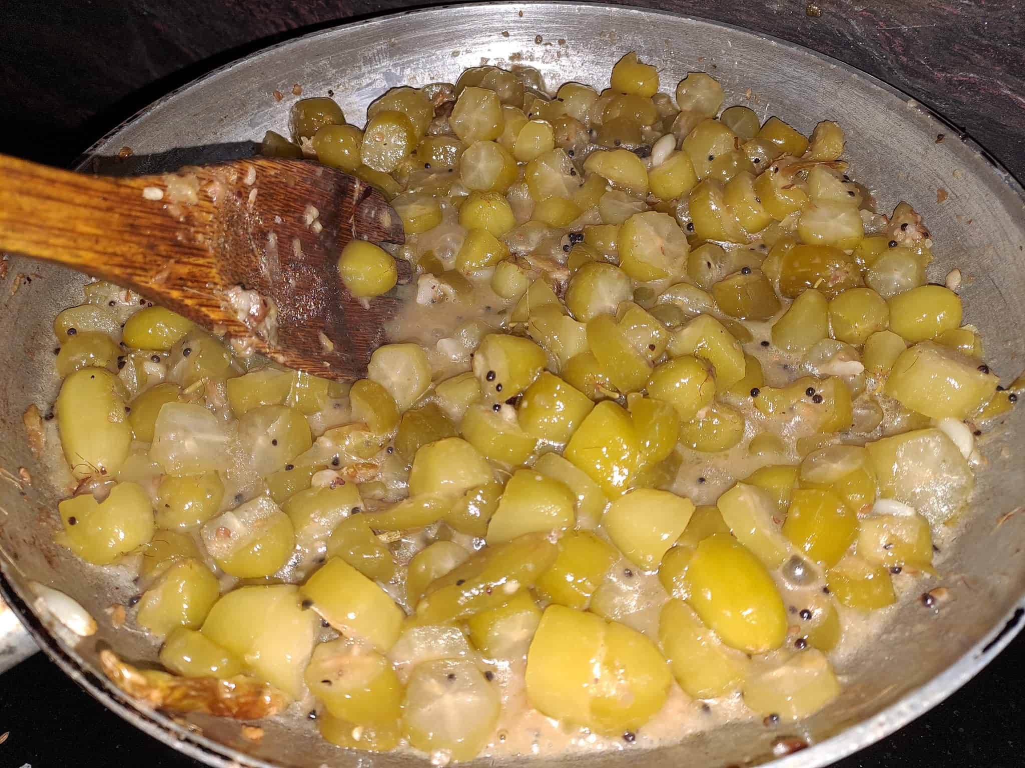 Irumban Puli Achar | Bilimbi Pickle Recipe - pachakam.com