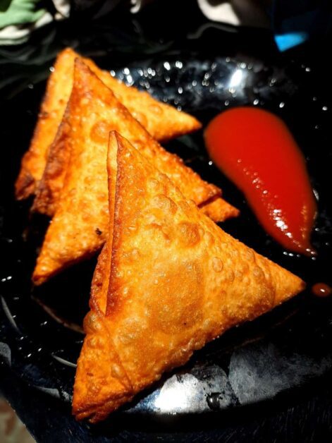 Cheese Samosa Recipe - pachakam.com