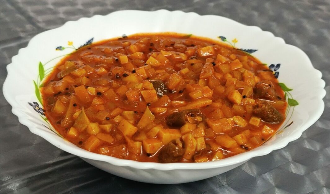 Manga Achar | Mango Pickle With Video Recipe - pachakam.com