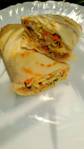 Cheesy Roti Roll Recipe - pachakam.com