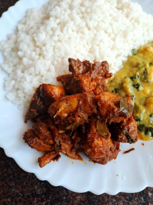 Fried Onion Chicken Chukka